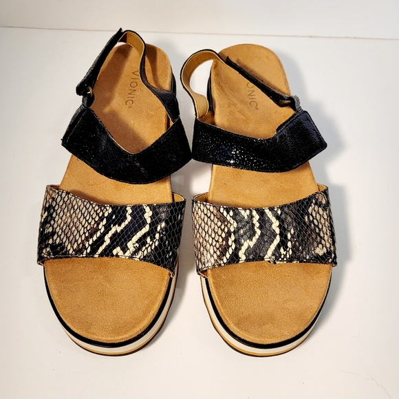 Vionic | Shoes | Vionic Brielle Platform Leather Sandals | Poshmark